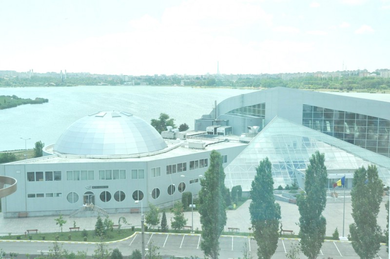 Proceduri la nesfarsit cu privire la soarta Pavilionului Expozitional ...