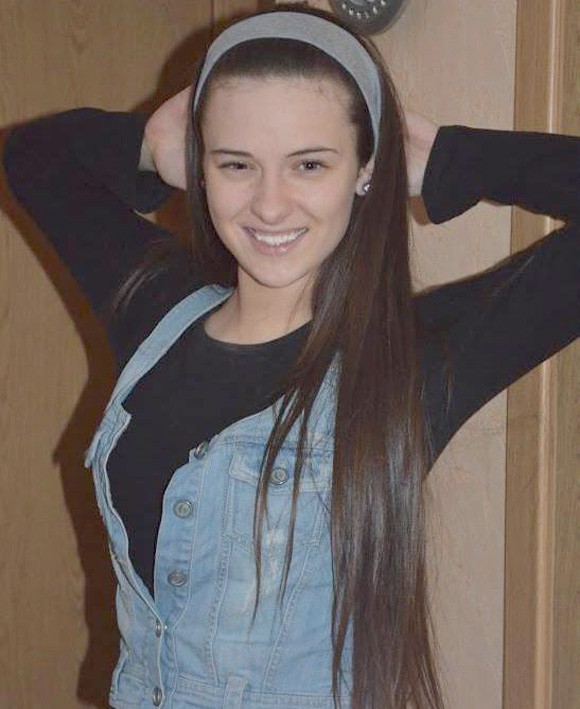 Elena Oprea - 20 ani | replicaonline.ro