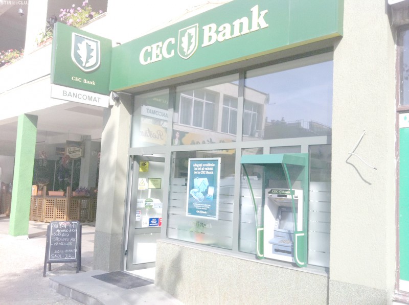 Atenţie, constănţeni! Plata în numerar pentru paşapoarte şi permise NU ...