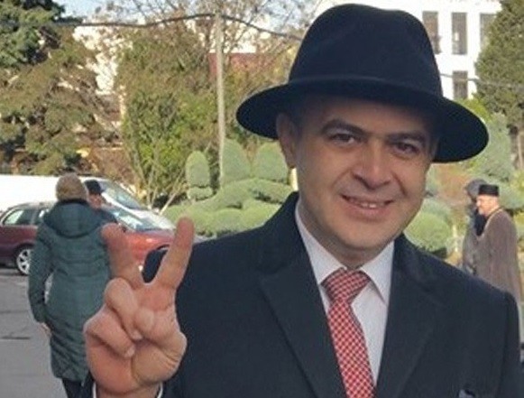Fostul prefect Ion Constantin, noul proprietar al Hanului Balcan ...