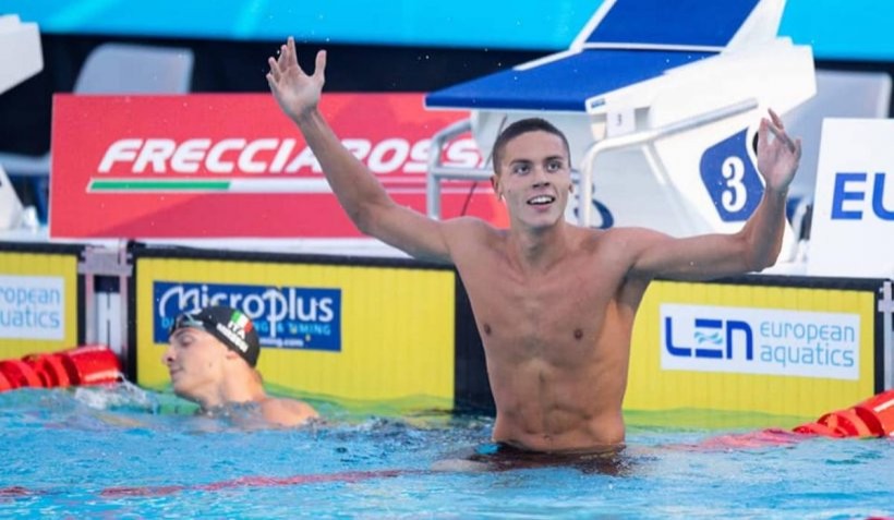 David Popovici, medalia de aur la proba de 200 de metri liber a Campionatului Mondial de înot ...