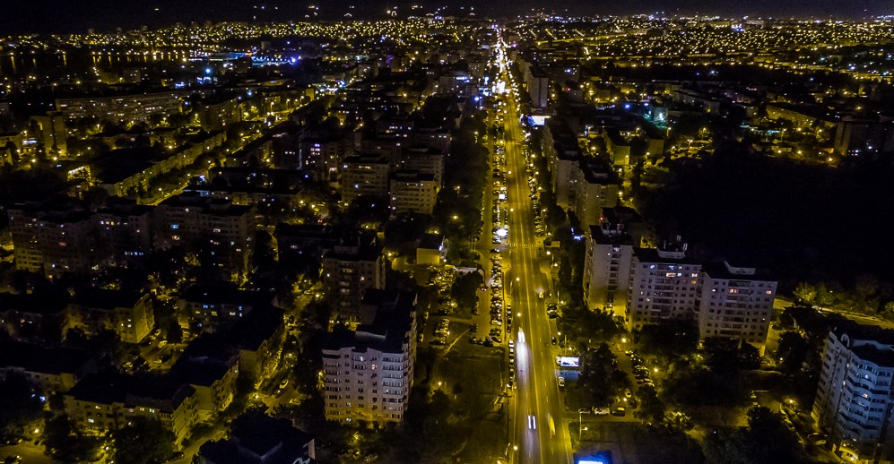Luxten aprinde din nou lumina, în Constanța, pe mai multe străzi și ...