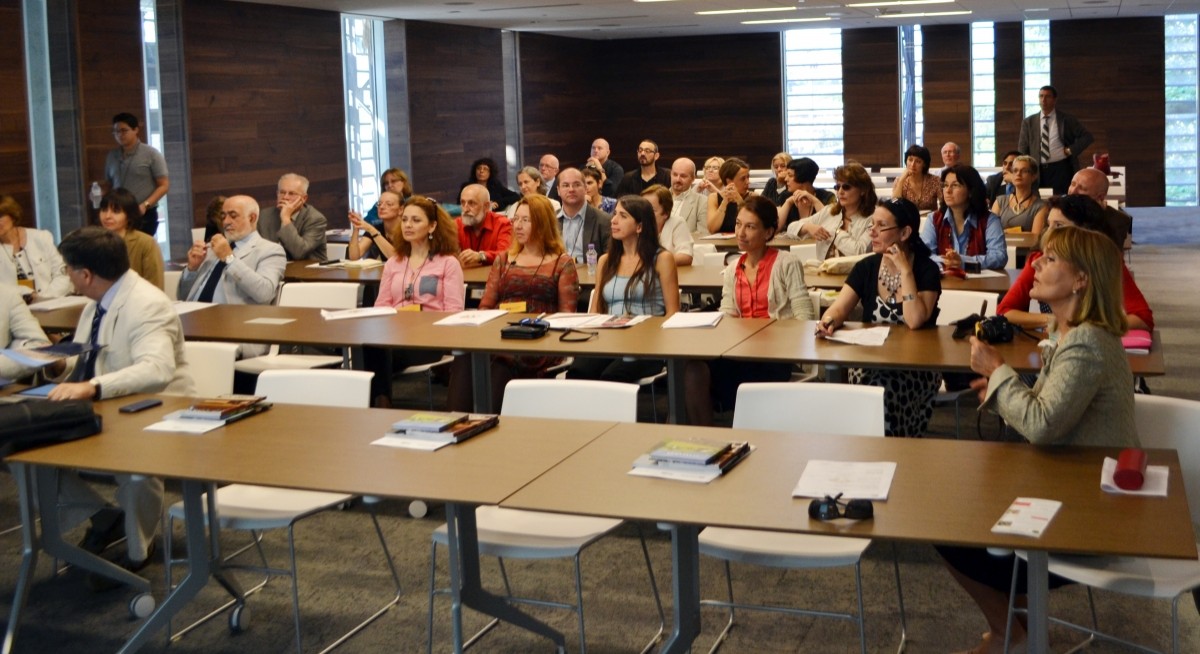 Ministerul Educației plătește 10.000 de euro pentru cazarea în Mamaia a zeci de lectori ...