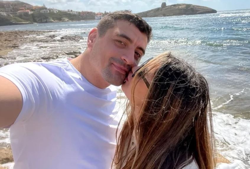 George Simion anunţă plimbări cu balonul cu aer cald, la nunta sa. Care ...