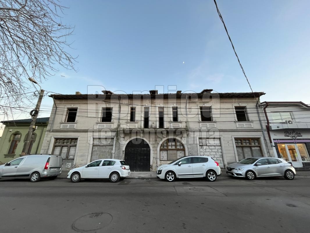 Șeful de la Evidența Populației, Ion Constantin, vrea să extindă Hanul ...