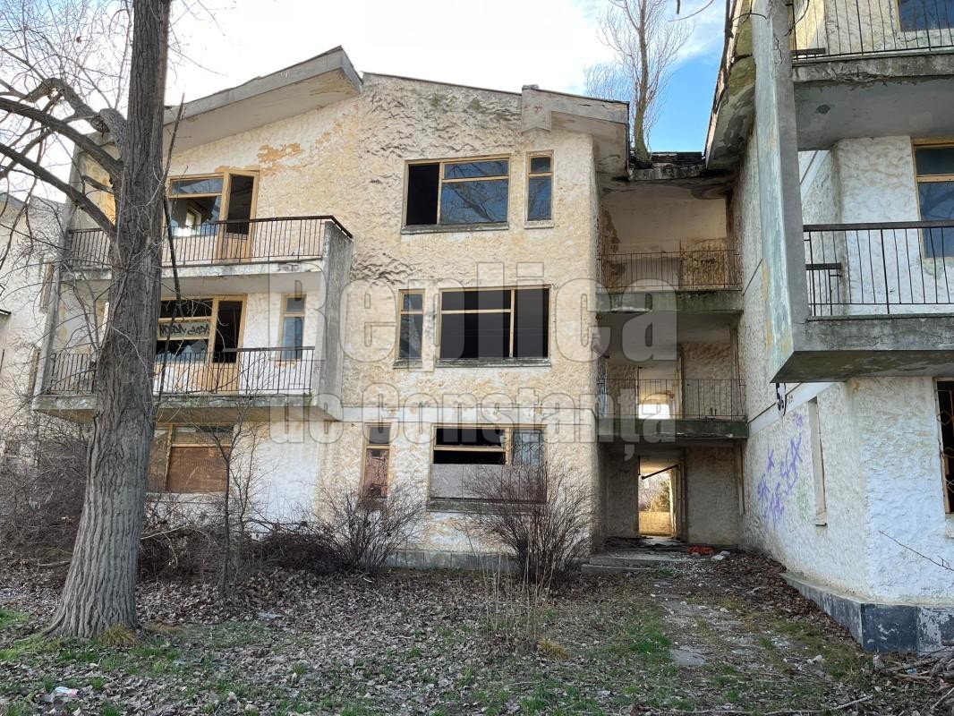 Cum a ajuns Tabăra Năvodari o fantomă a vremurilor demult apuse?! Video ...