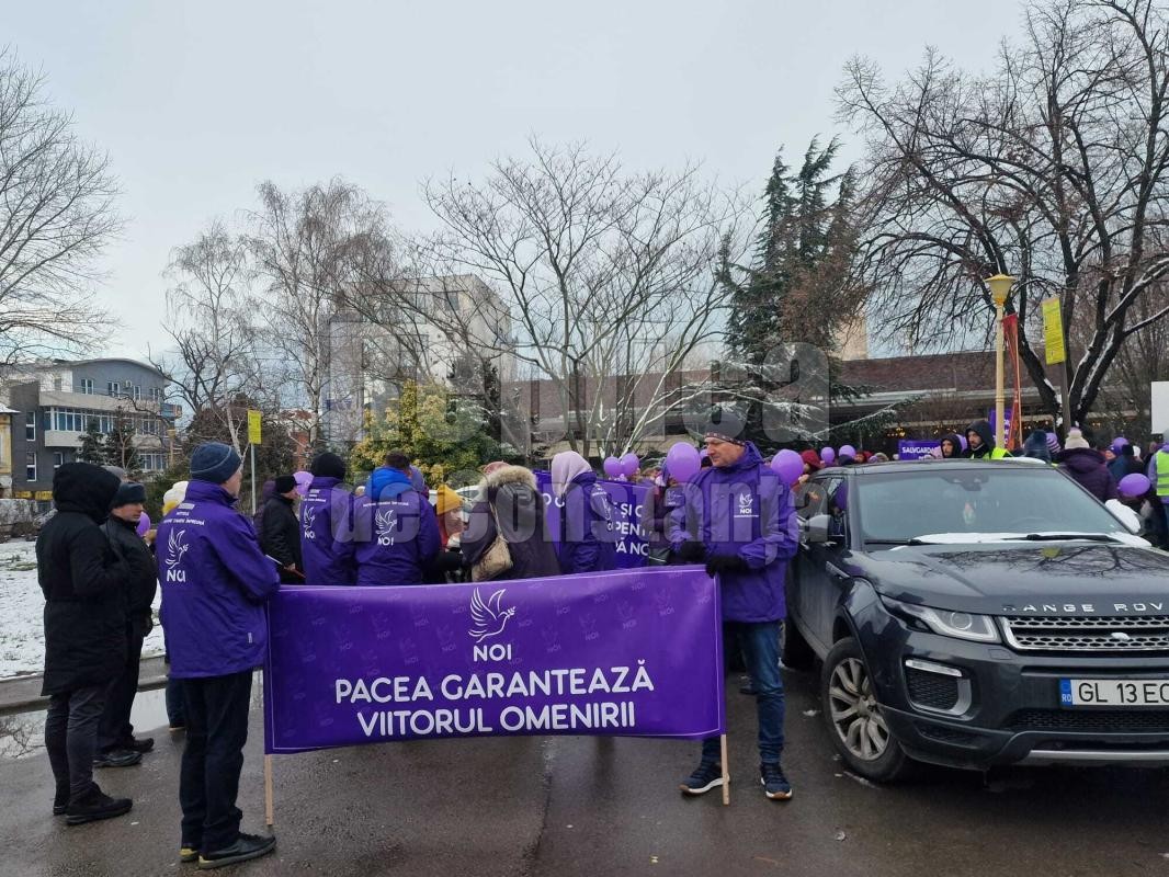 Partidul NOI, marș pentru pace în Constanța. Video | replicaonline.ro