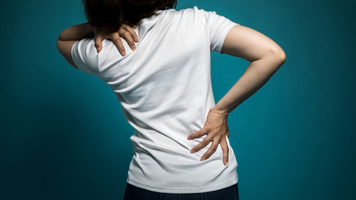 Mialgia: cauzele și tratamentul durerilor musculare | replicaonline.ro