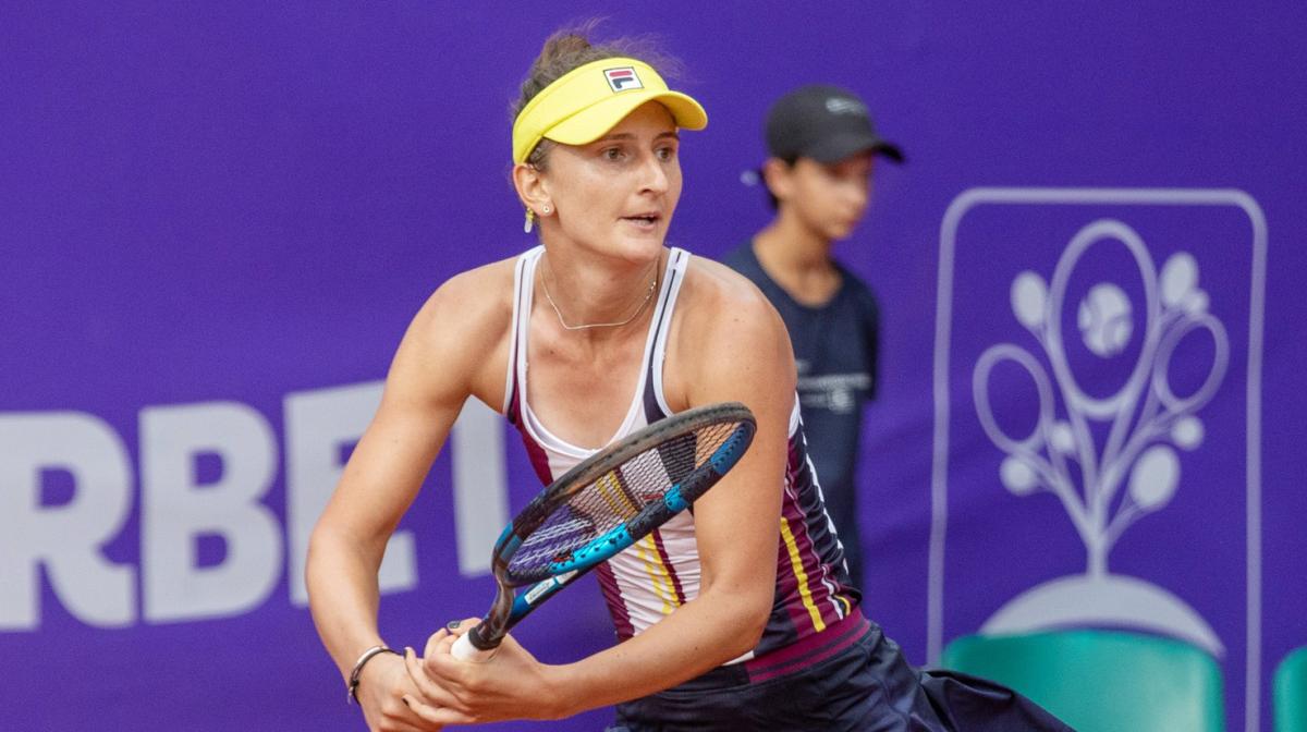 Tenis: Irina Begu şi Ana Bogdan s-au calificat în turul al doilea la Roland Garros ...