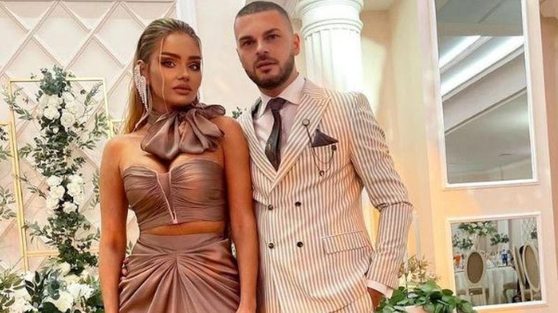 Maria Constantin, apariție de senzație la nunta sa | replicaonline.ro