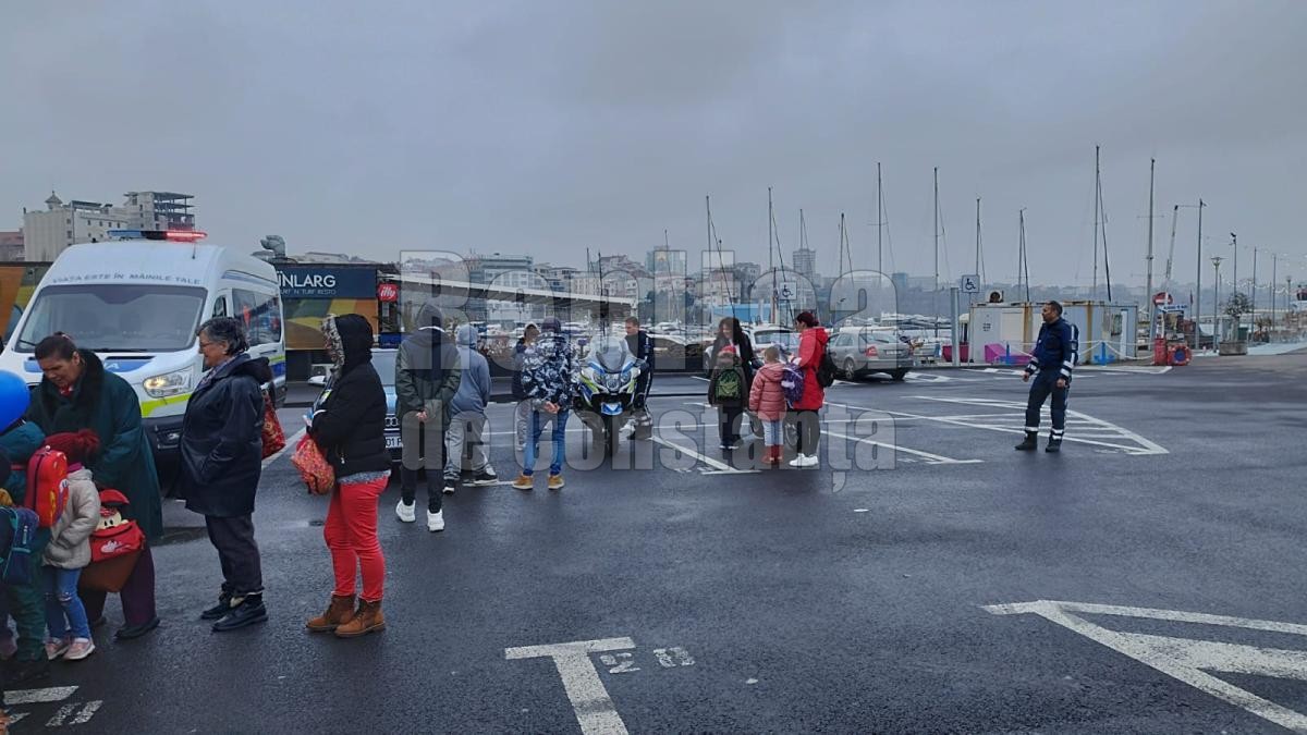 Ziua Porţilor Deschise la IPJ Constanţa.Video | replicaonline.ro