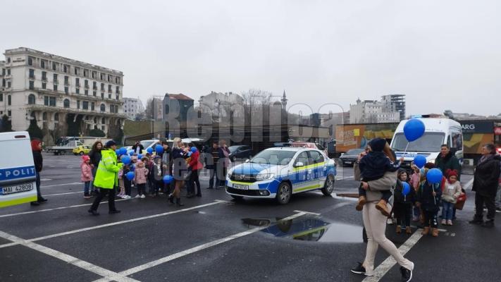 Ziua Porţilor Deschise la IPJ Constanţa.Video | replicaonline.ro