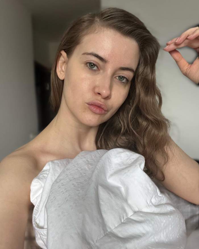 Cum arată Iulia Albu fără strop de machiaj | replicaonline.ro