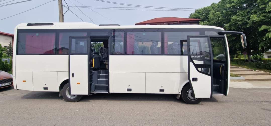 Primăria Ovidiu a achiziționat un autocar nou care va deservi unitățile ...