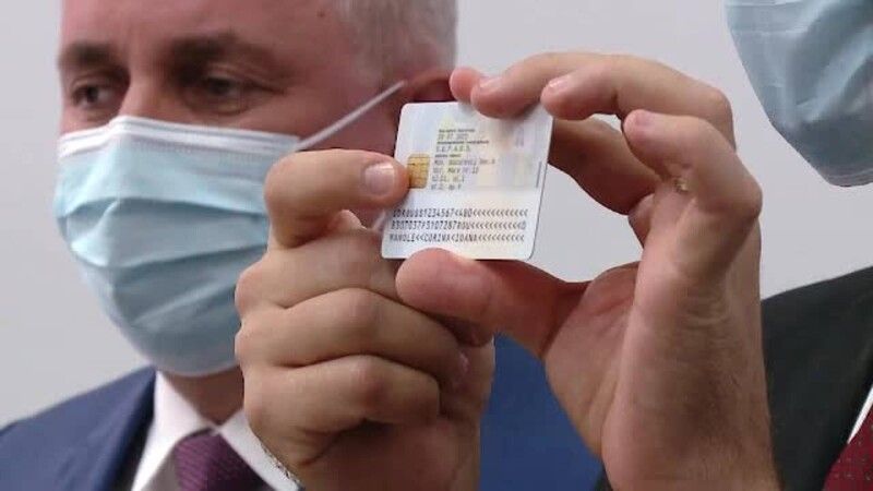 Buletinul electronic cu cip, obligatoriu sau nu? | replicaonline.ro