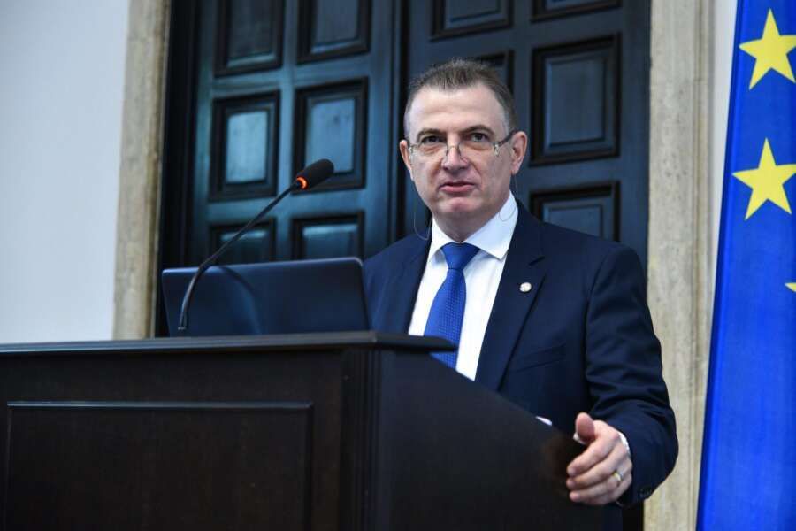 Marius Nistor, Liderul Federației „Spiru Haret“: | replicaonline.ro