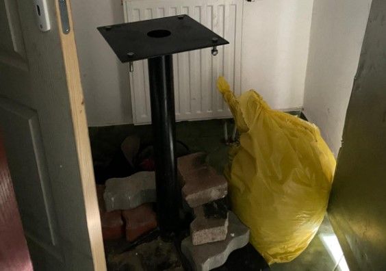 Imagini șocante din azilul groazei din Mureș. Video | replicaonline.ro