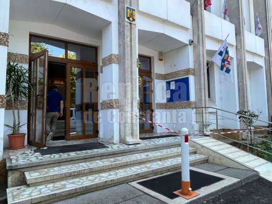 Patronul unui azil de bătrâni din Eforie a încercat să-și dea foc în ...