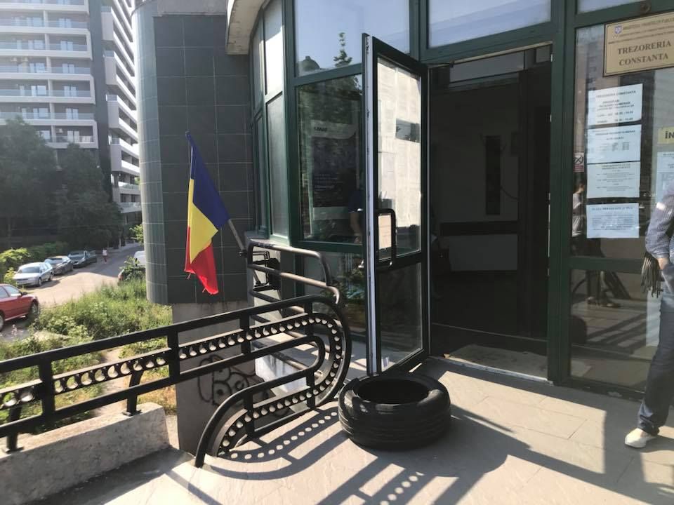 Șefa din Trezoreria Constanța care jongla cu banii statului, în ...