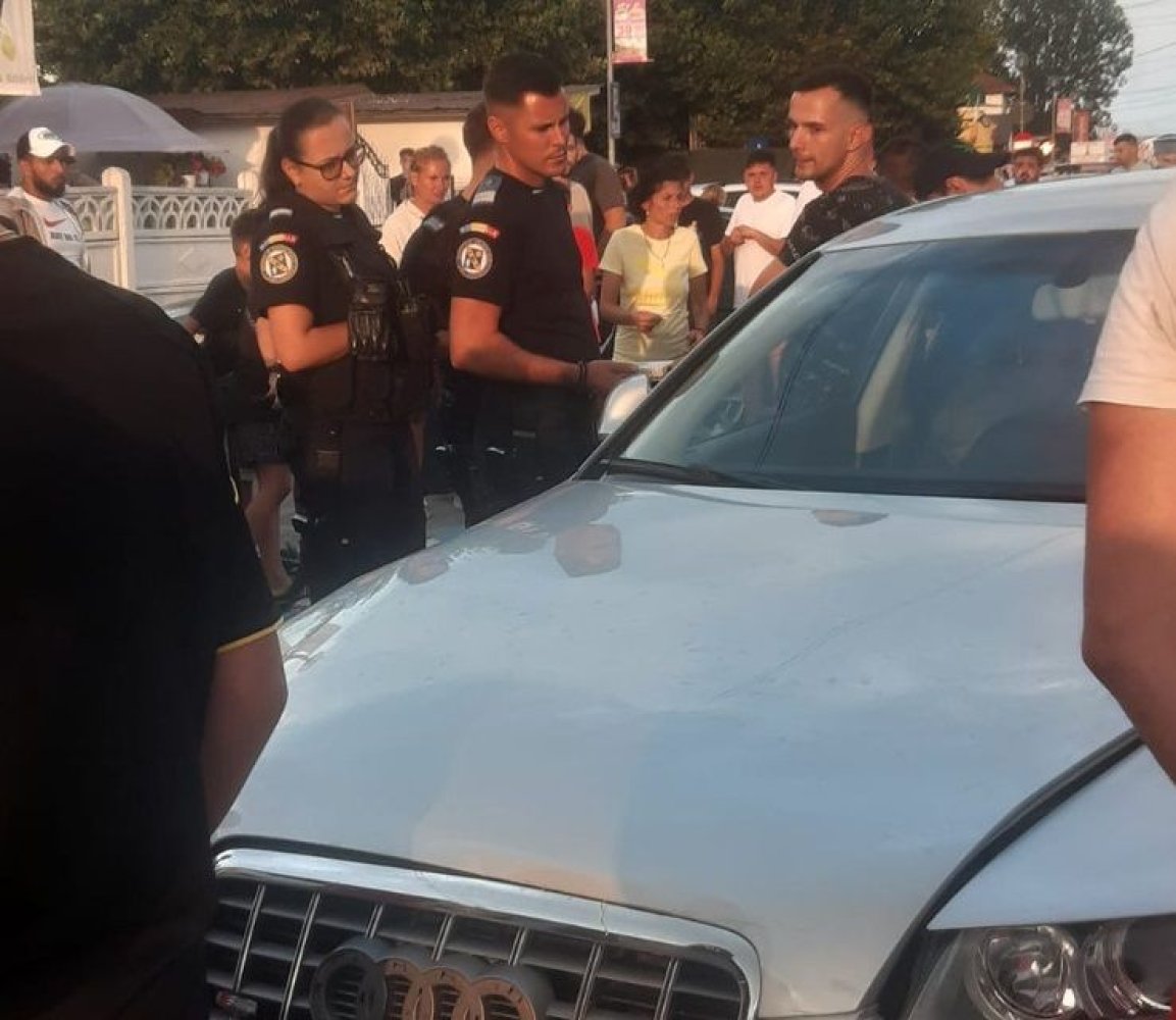 Un șofer beat mort a lovit cinci mașini parcate regulamentar și a fost ...