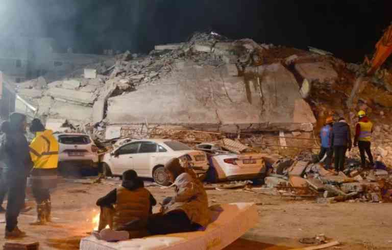 Cutremur extrem de puternic în Maroc. Sute de morți! Video ...