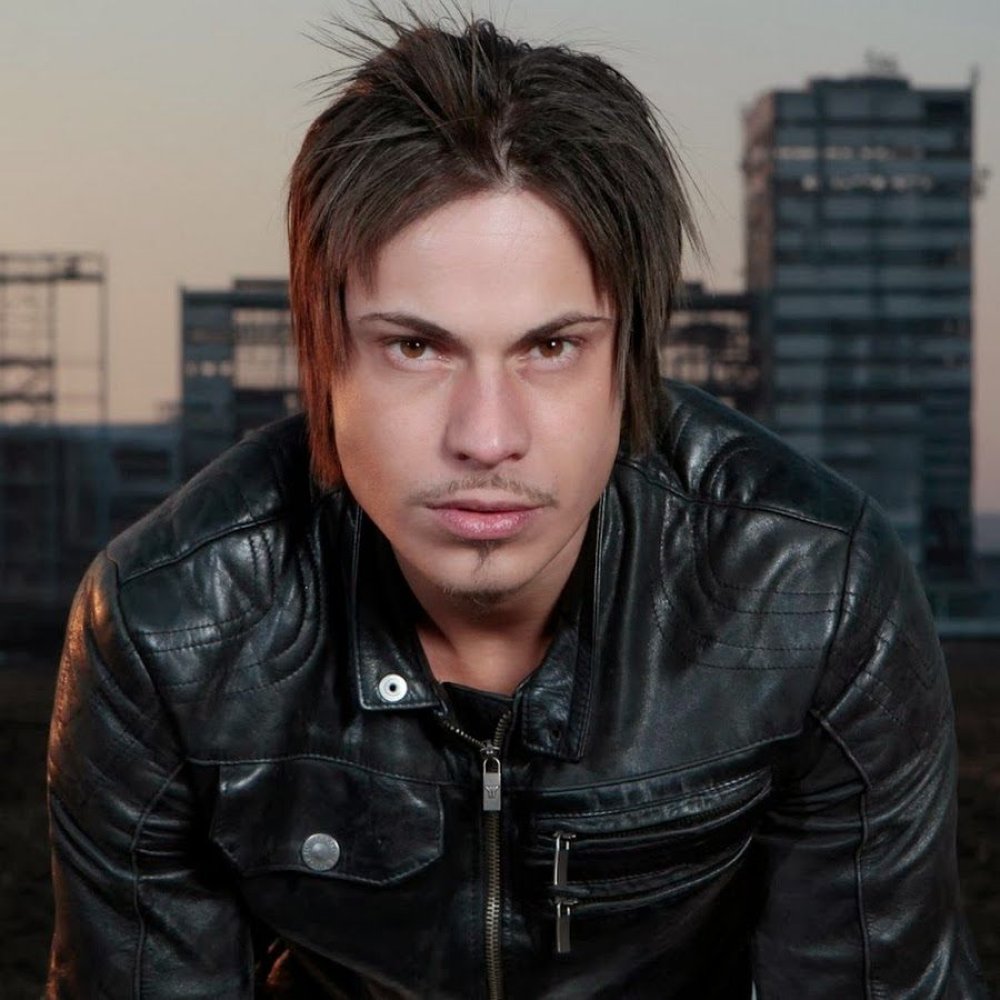 A murit fostul toboșar al trupei Proconsul, Răzvan Gorcinski ...