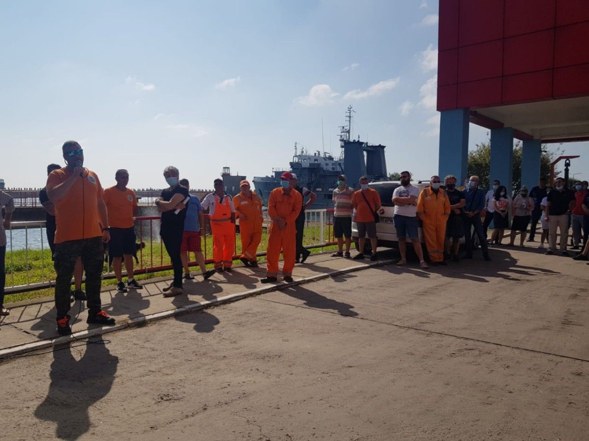 ARSVOM nu a găsit săli de conferință în Constanța; își trimite ...