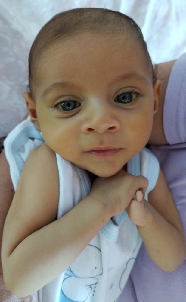 Apel umanitar! Matthias Gabriel, în vârstă de 5 luni, are nevoie de 70. ...