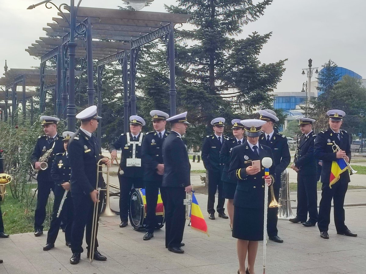 Ziua Armatei Române, marcată la Constanța! Video | replicaonline.ro