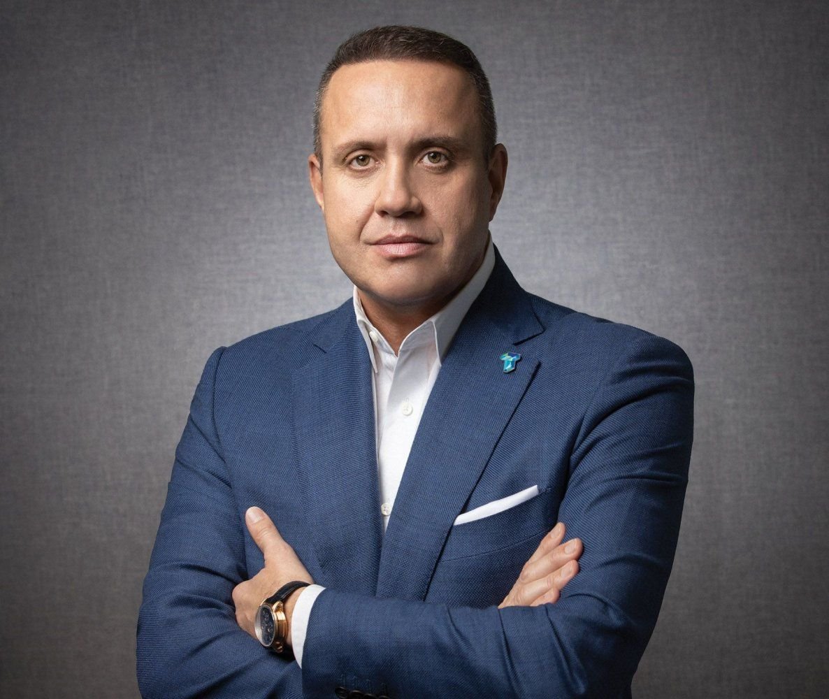 Augustin Oancea, de la Tinmar Energy, aprinde lumina în Portul ...