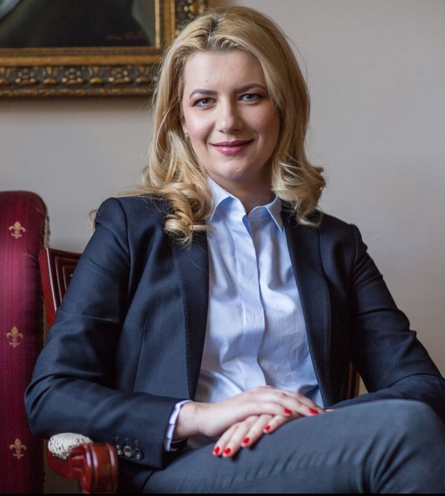 ÎPS Teodosie îl dă în judecată pe Vasile Bănescu, purtătorul de cuvânt ...