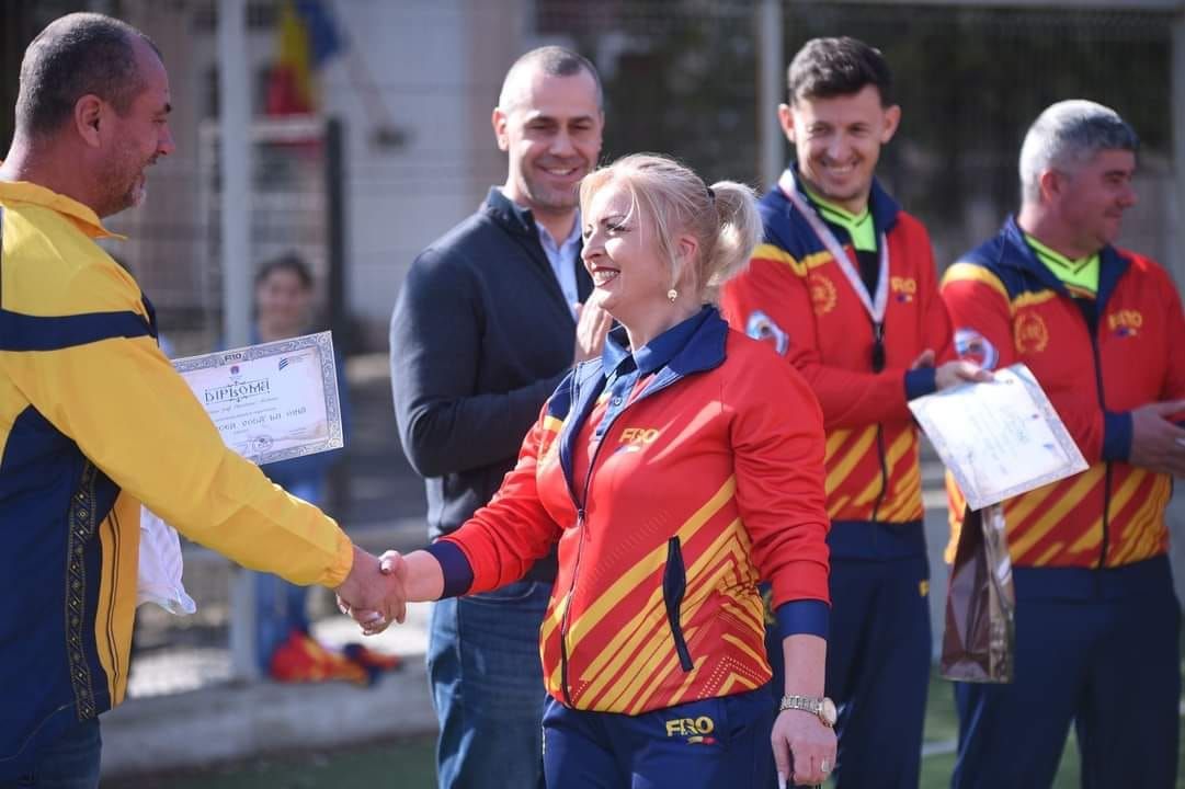 Club de oină înființat ca urmare a Caravanei Redescoperă Oina ...