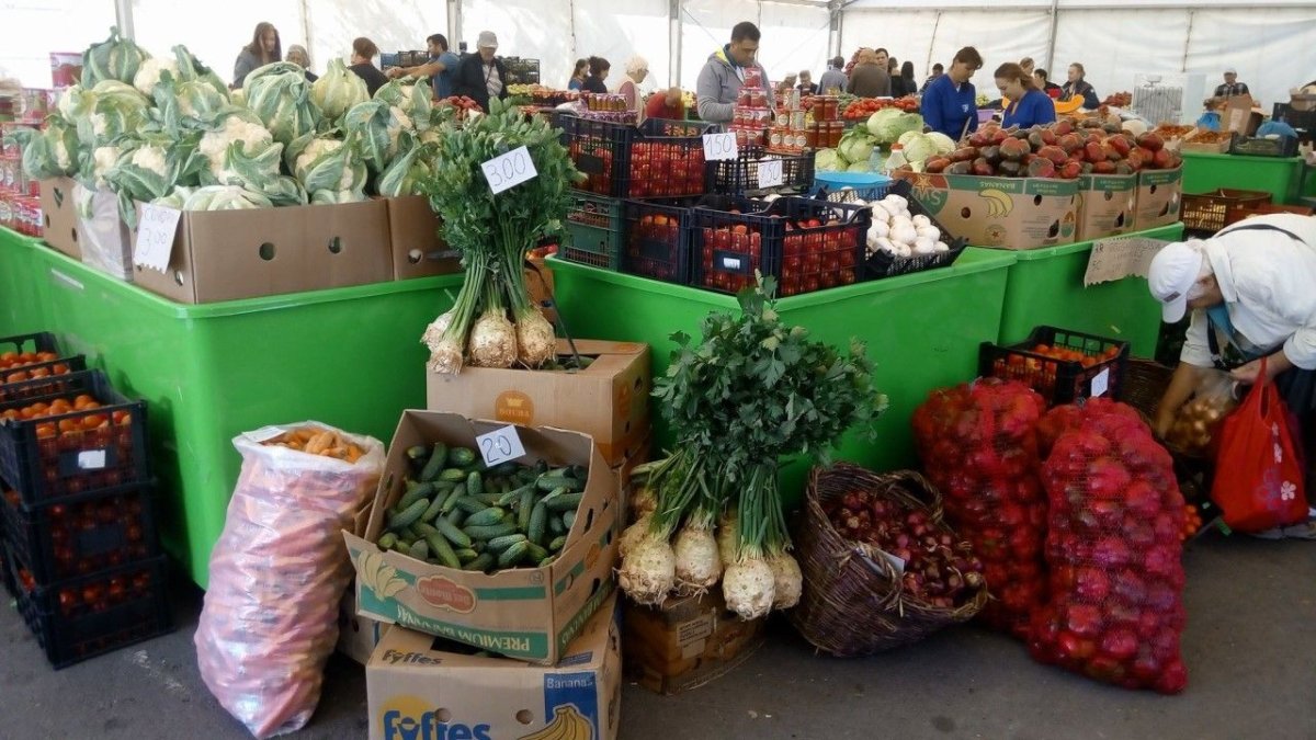 La Brașov se poate, samsarii au fost eliminați din piețe! Pe când și la ...