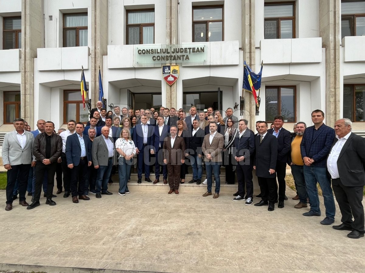 Mitroi și Chițac și-au depus oficial candidatura, cu un număr record de ...