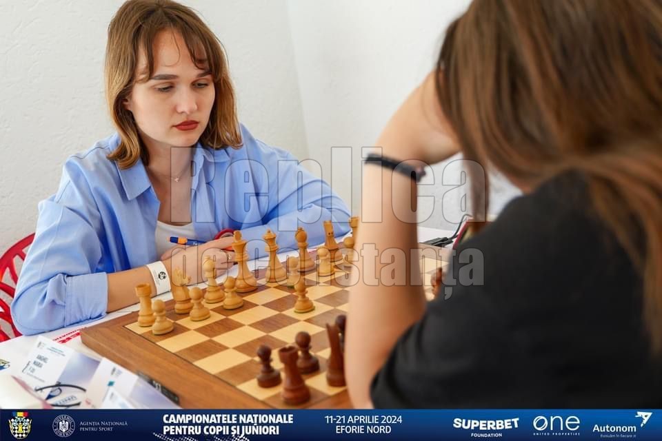 Șahista Maria Anghel, o medalie de AUR și două de BRONZ la Campionatul ...