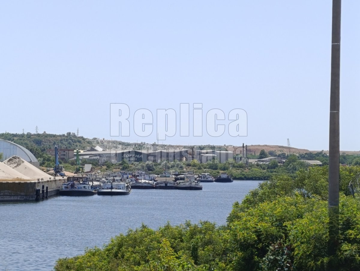 Lucrările capitale la Portul Basarabi ne costă peste 3 milioane de euro ...