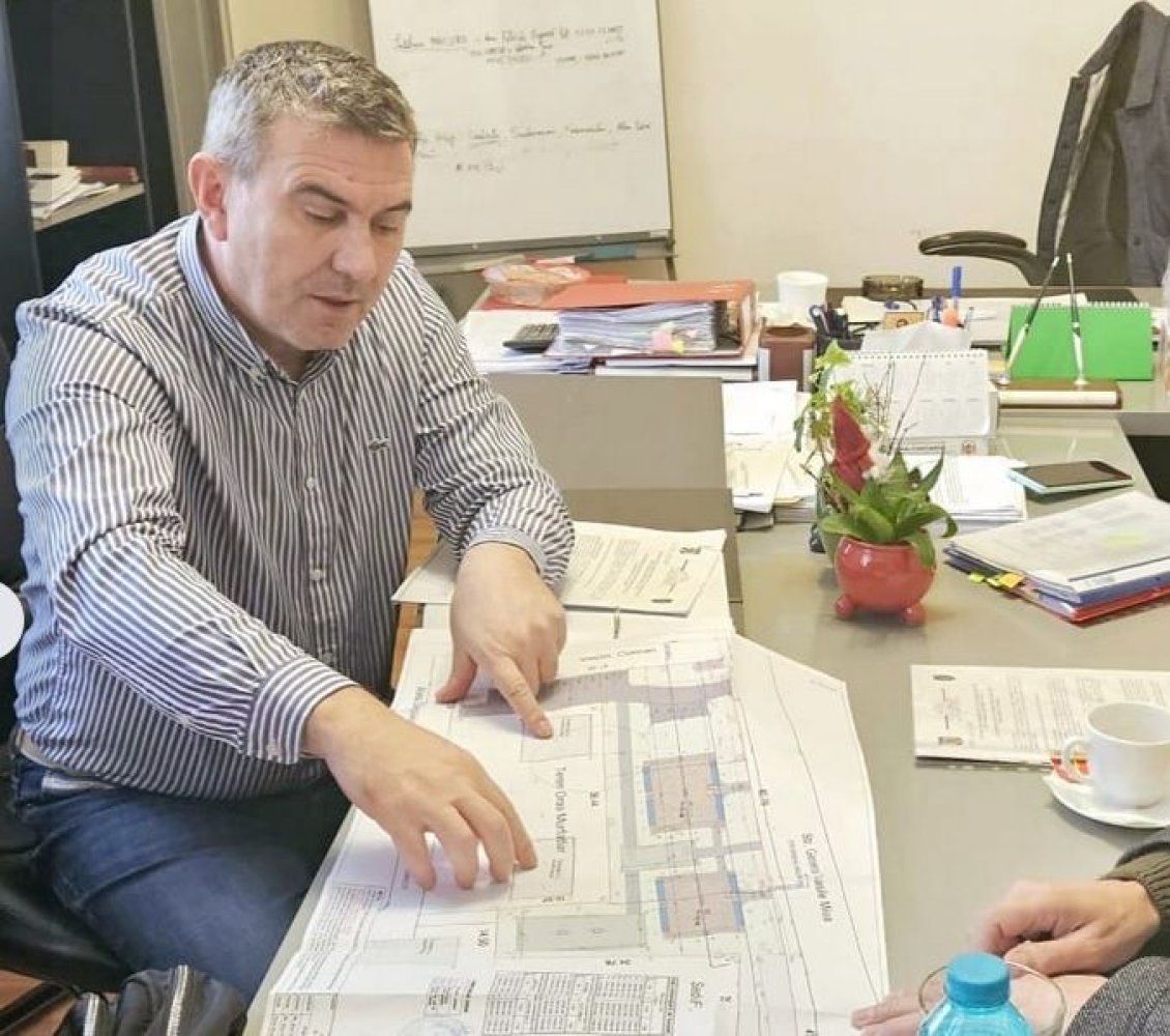 Frații Erbașu au lucrat la reabilitarea unui drum din Murfatlar... 3 ...