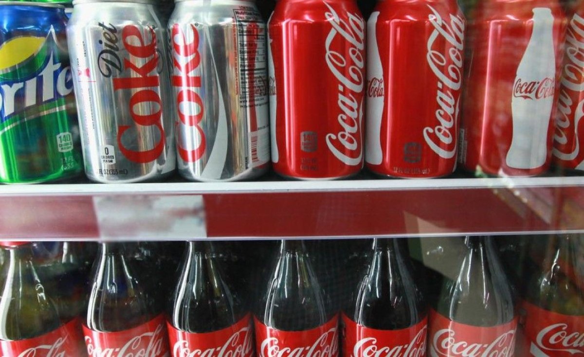 Coca-Cola a anunţat retragerea masivă de pe piaţă a unor produse ...