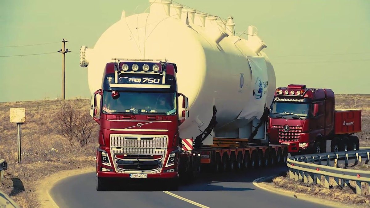 Atenție șoferi! Un transport agabaritic va pleca din Portul Agigea ...