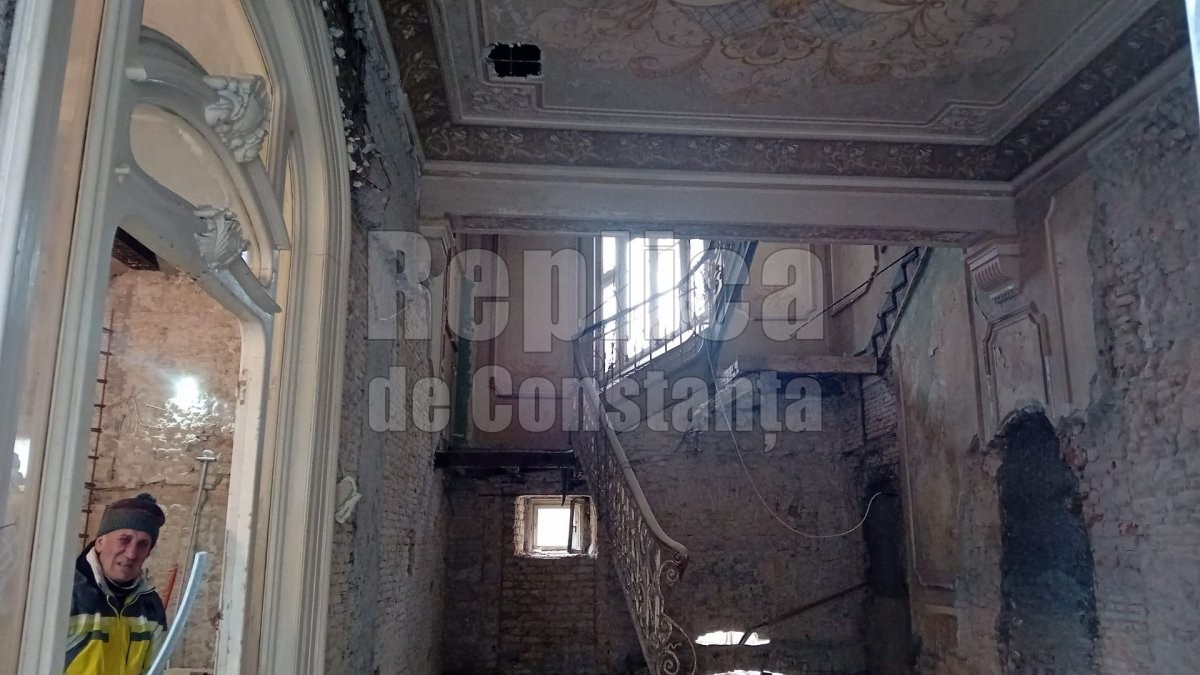 Hotelul Intim din Zona Peninsulară... de când l-a luat Dușu, de la ...