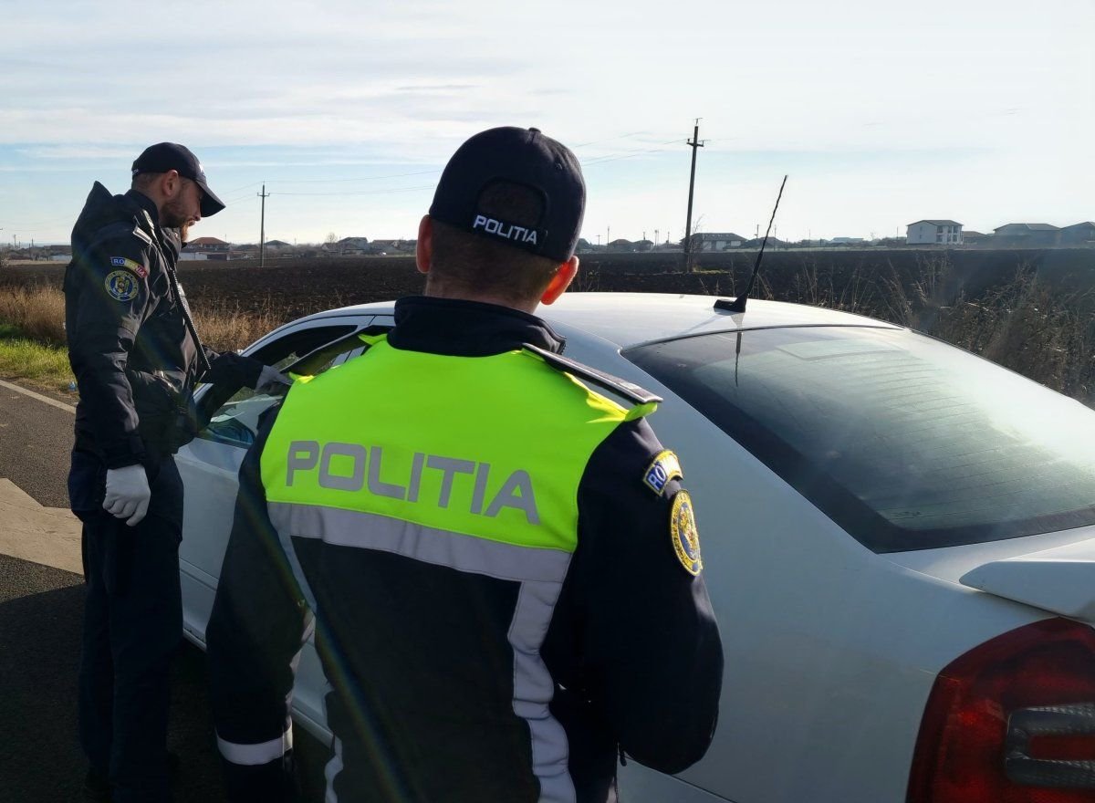 Noul Cod Rutier va înăspri sancțiunile pentru șoferii care vorbesc la ...