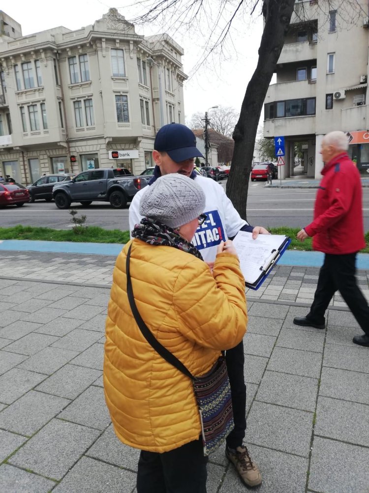 Marea „răscoală“ „Demite-l pe Chițac“, un fâs politic de 5.000 de ...