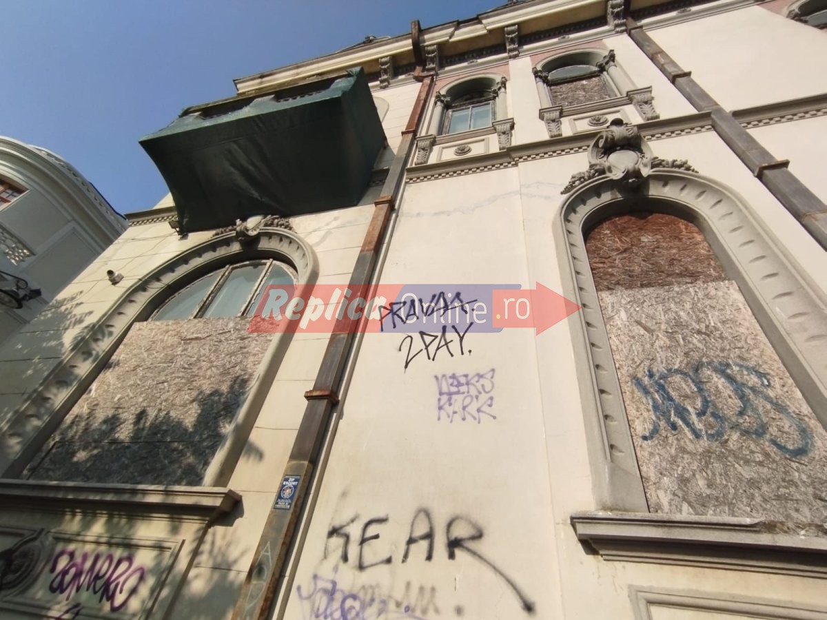 După lupte seculare... au început lucrările de reabilitare la Casa cu ...