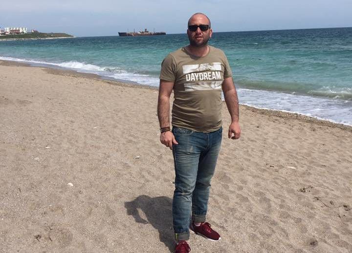 Bate vântul prin terasa construită ilegal, din Costinești, de ...