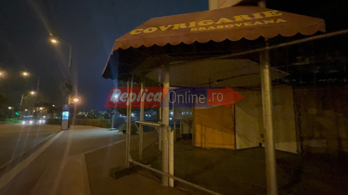 Dărăpănătura din stația de autobuz de la Poarta 2 rămâne un pericol ...