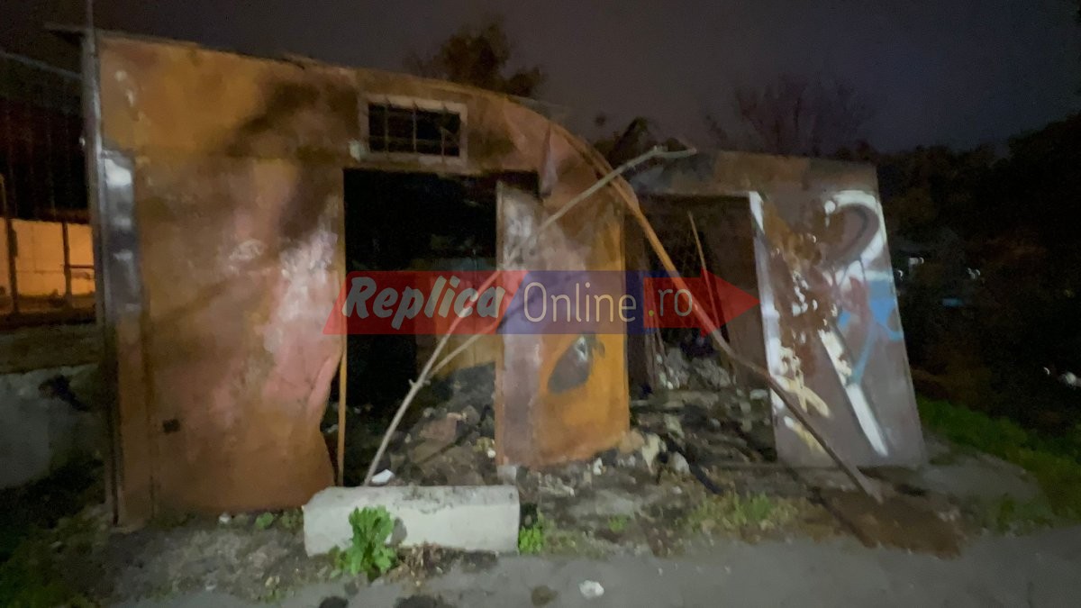 Dărăpănătura din stația de autobuz de la Poarta 2 rămâne un pericol ...