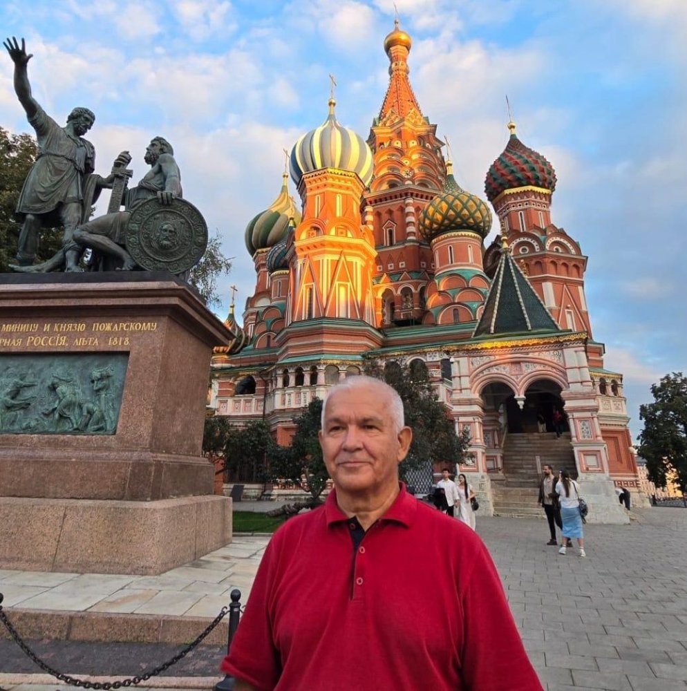 CNAIR oferă unui șef de-al său reparația podului Deleni din jud ...