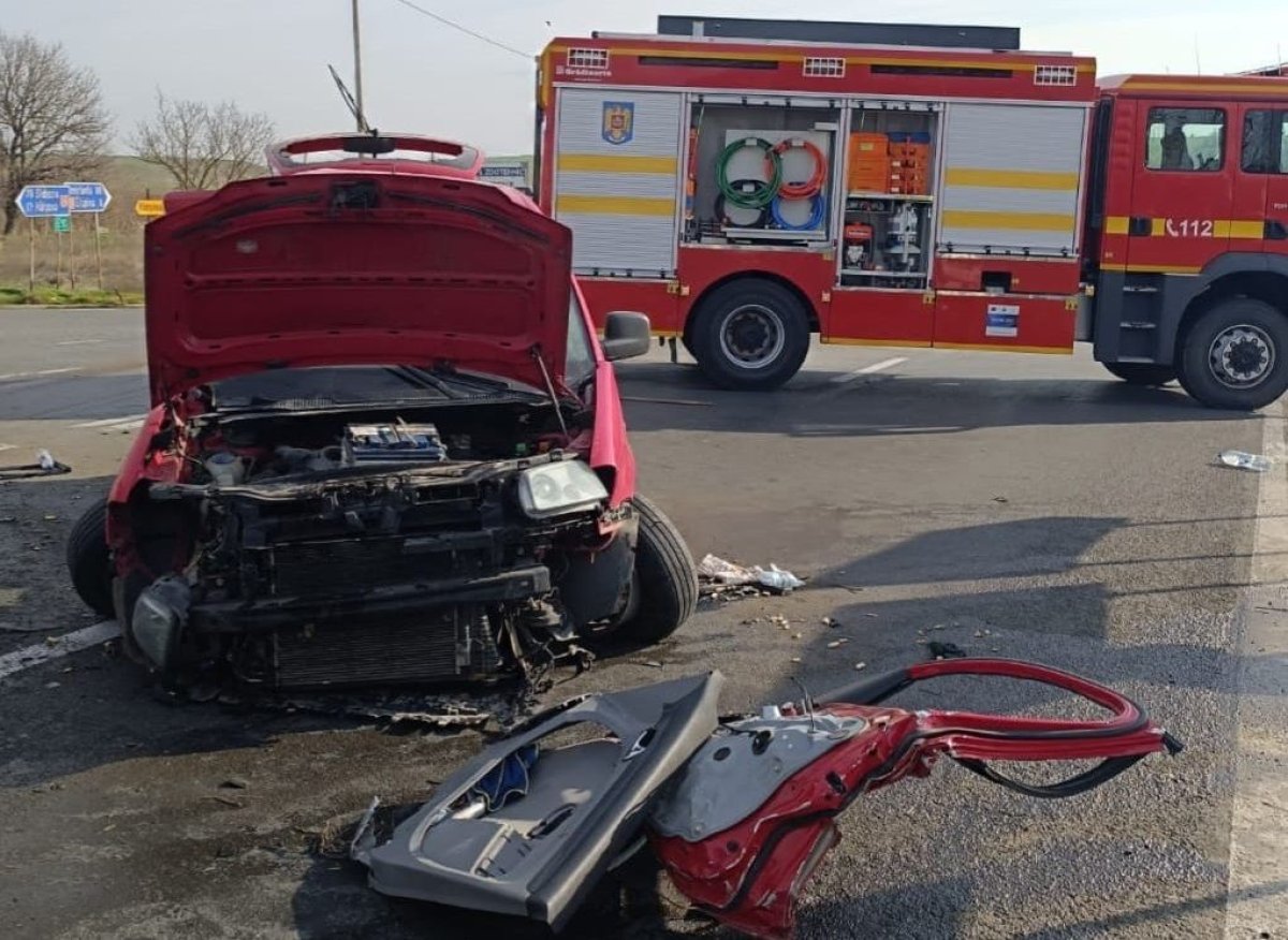 Doi medici cunoscuți din Constanța, implicați într-un accident rutier ...