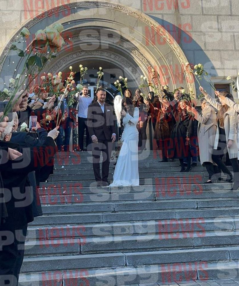 Fotbalistul Radu Drăgușin s-a căsătorit cu Ioana Stan, fiica fostului viceprimar al Constanței ...