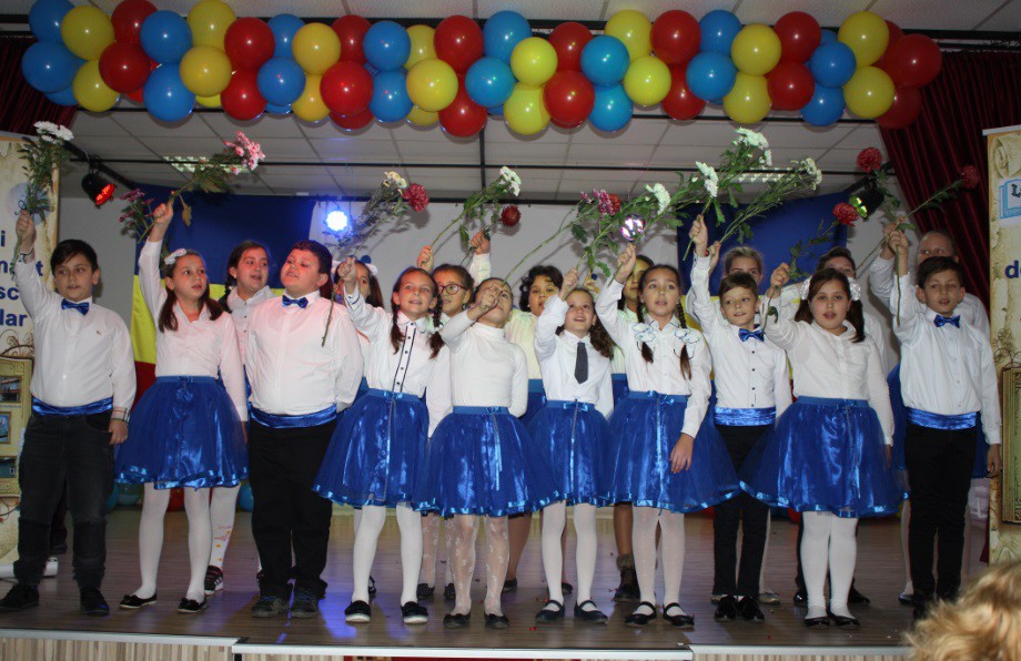 100 de ani de invatamant in Murfatlar! | Constanta | Ziare.com